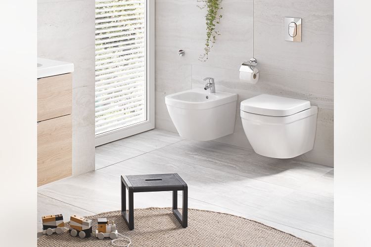 GROHE EURO CERAMIC WALL HUNG WC SET